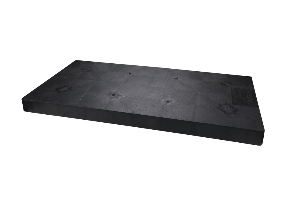 EP 24inx48inx3in Plastic Equipment Pad
